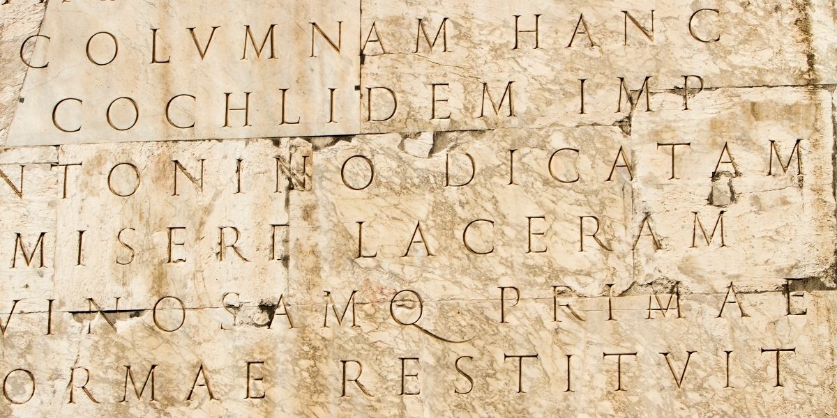 Calligraphie latine : ce qu'il faut savoir - Le Scribe